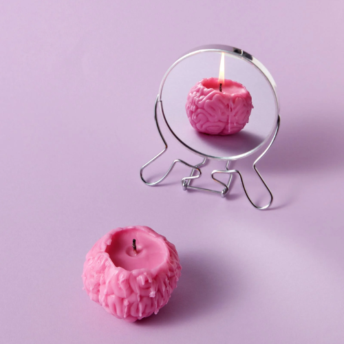 The Psychology of Fast Fashion - Sustainable Fashion by Raya